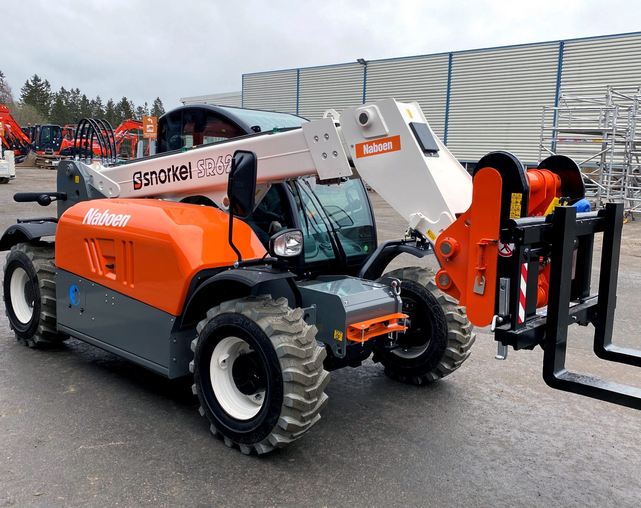 NABOEN HACE UNA FUERTE APUESTA POR EL ELÉCTRICO DE SNORKEL, CON 147 ...