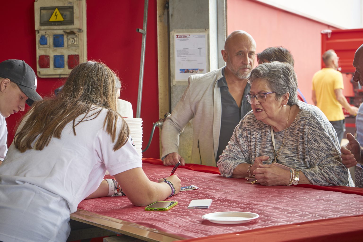 TALLERES TAILON CELEBRANDO 30 AÑOS DE EVOLUCION - MOVICARGA