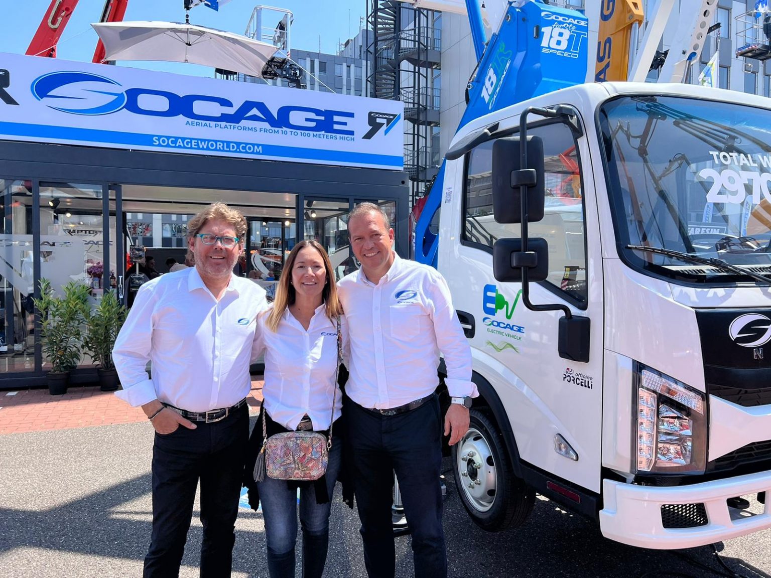 SOCAGE EN APEX CON SU AUTOESTABILIZACIÓN SPEED Y CON SU NUEVA RAPTOR ...