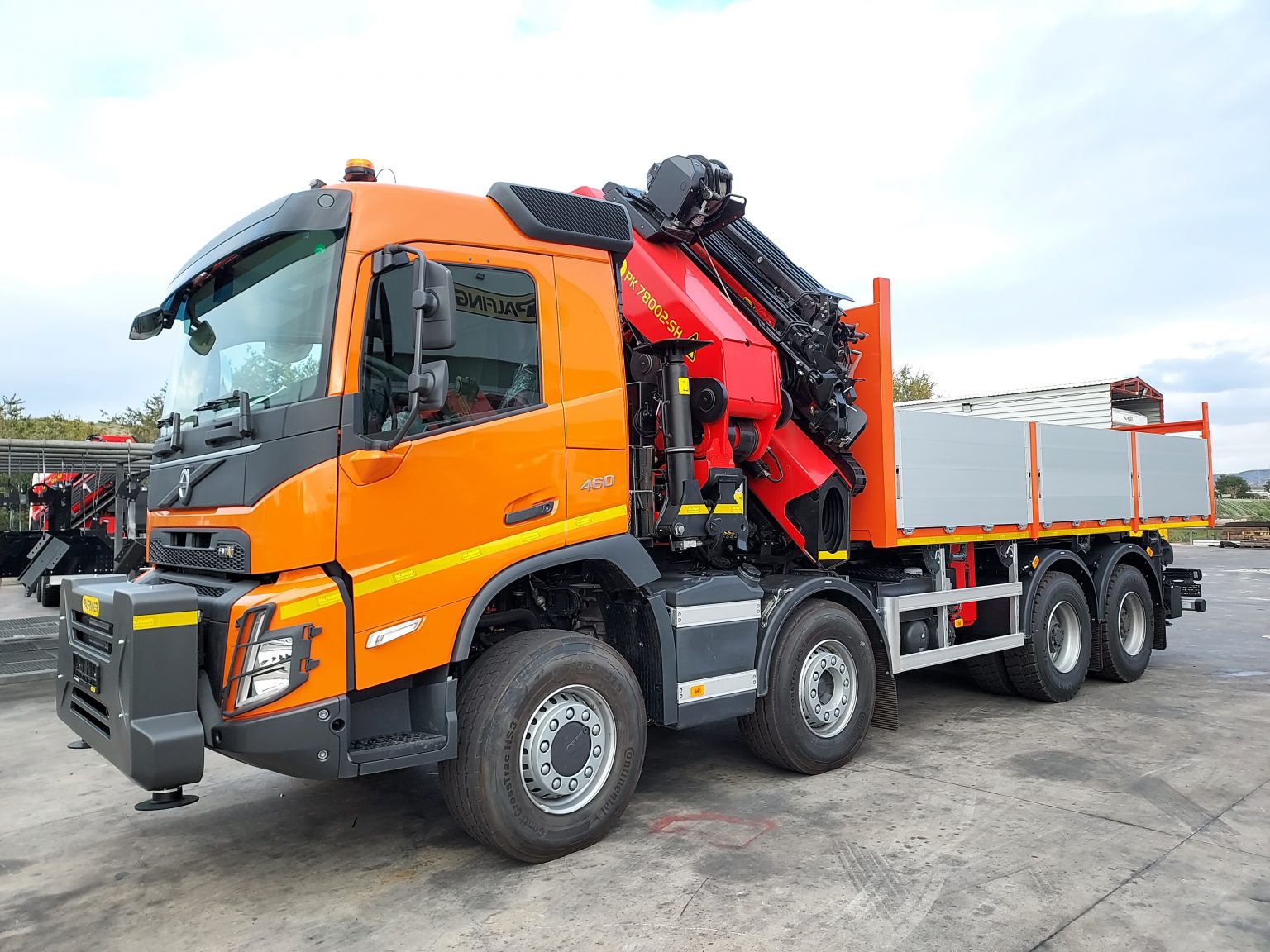 GRÚAS LOSFABLOS POTENCIA SU FLOTA CON LA GRÚA PALFINGER PK 78002 SH ...