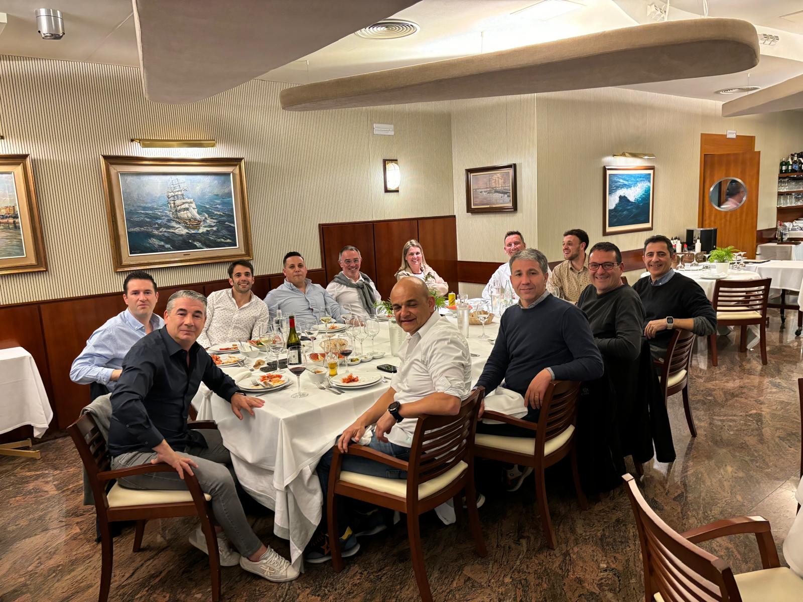 COMPARTIR PARA CRECER: LA INICIATIVA PIONERA DE MANAIN QUE ESTÁ UNIENDO ...