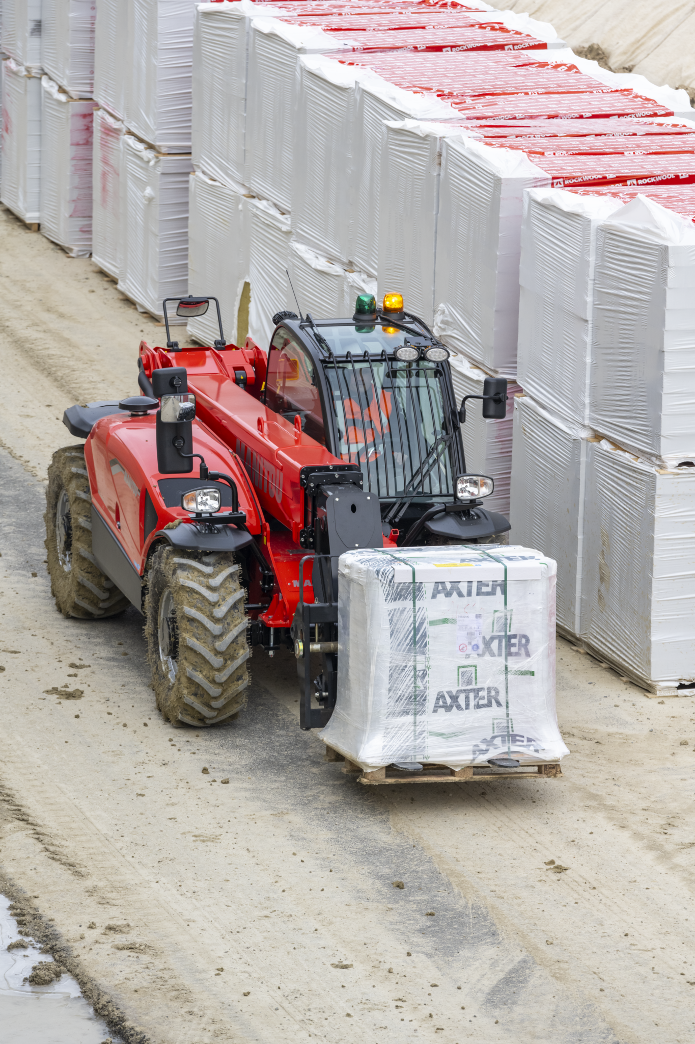 MANITOU PRESENTA EL MT 930 H / MT 930 HA (VERSIÓN PLATAFORMA) A LOS ...
